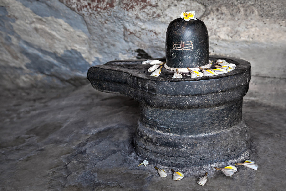 Pradosham Vrat And Worship Of Lord Shiva And Nandi – Om Spiritual Shop